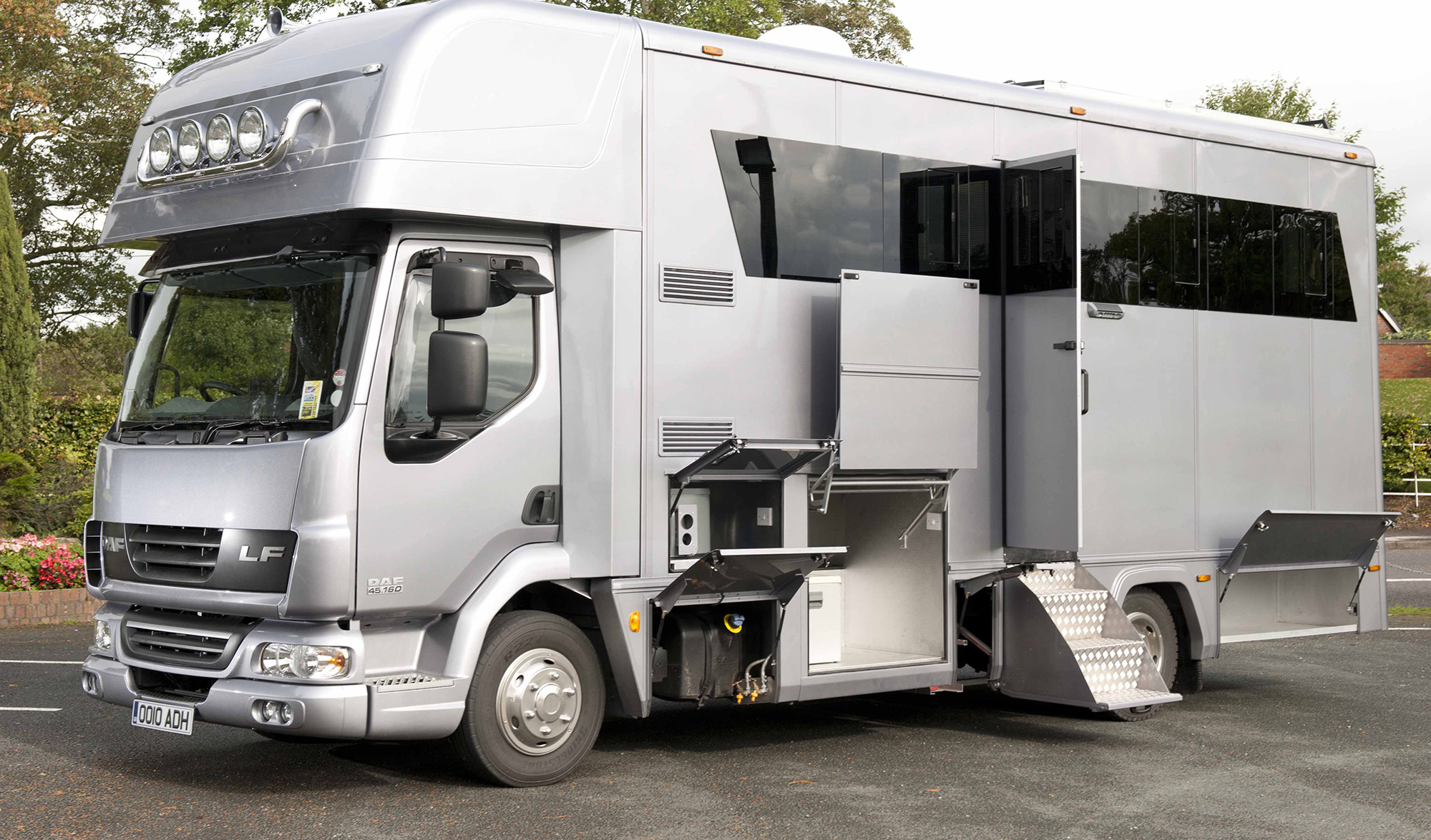 The Advantages of Opting for a Tilt Cab | Cooke Coachbuilders